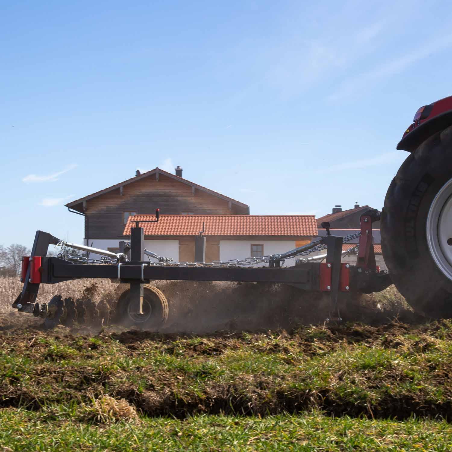 Fliegl chain disc harrow 2.8 m | Stable three-point linkage | Effective ...