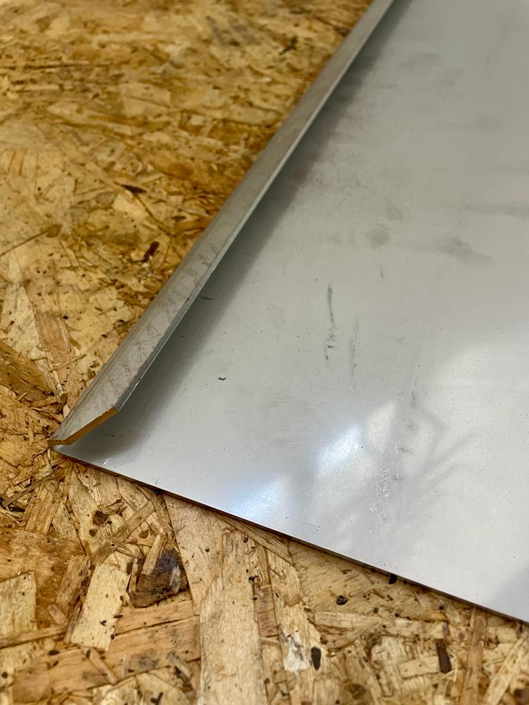 Wear plate front feed channel John Deere Z78611