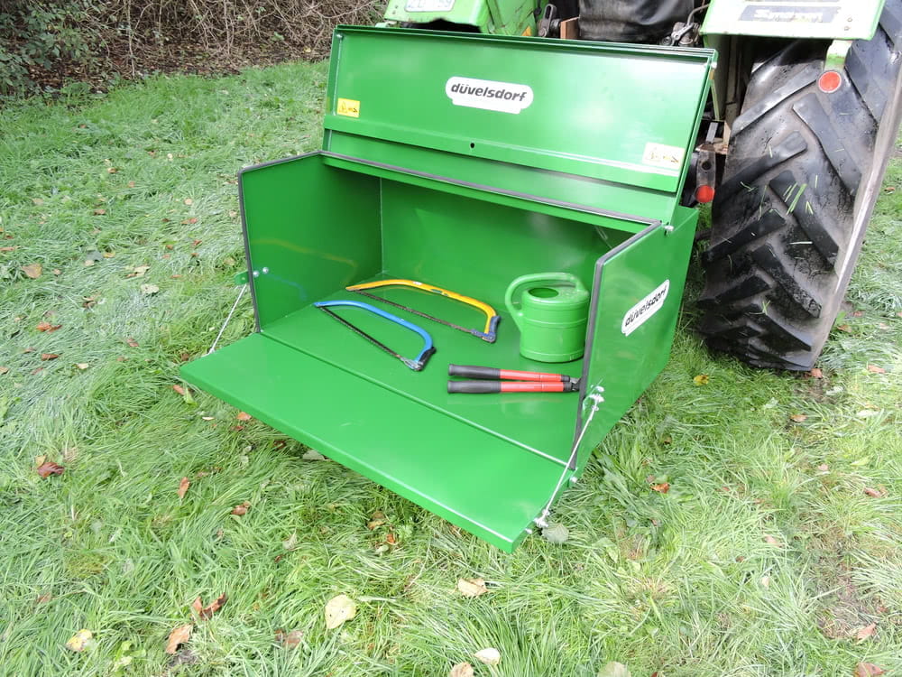 Düvelsdorf Transportbox für Traktor | Werkzeugbox KAT 1 & 2 kaufen